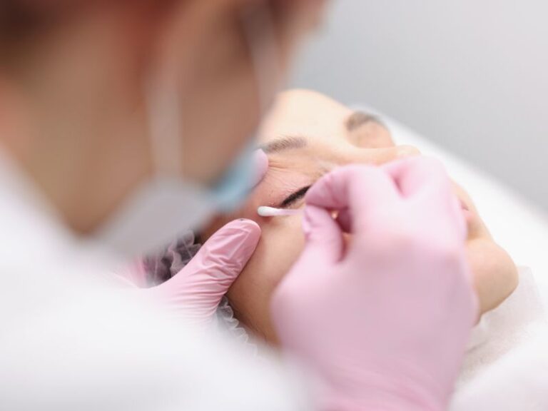 Włókniak na powiece, włókniaki na powiekach, włókniak na powiece jak ...